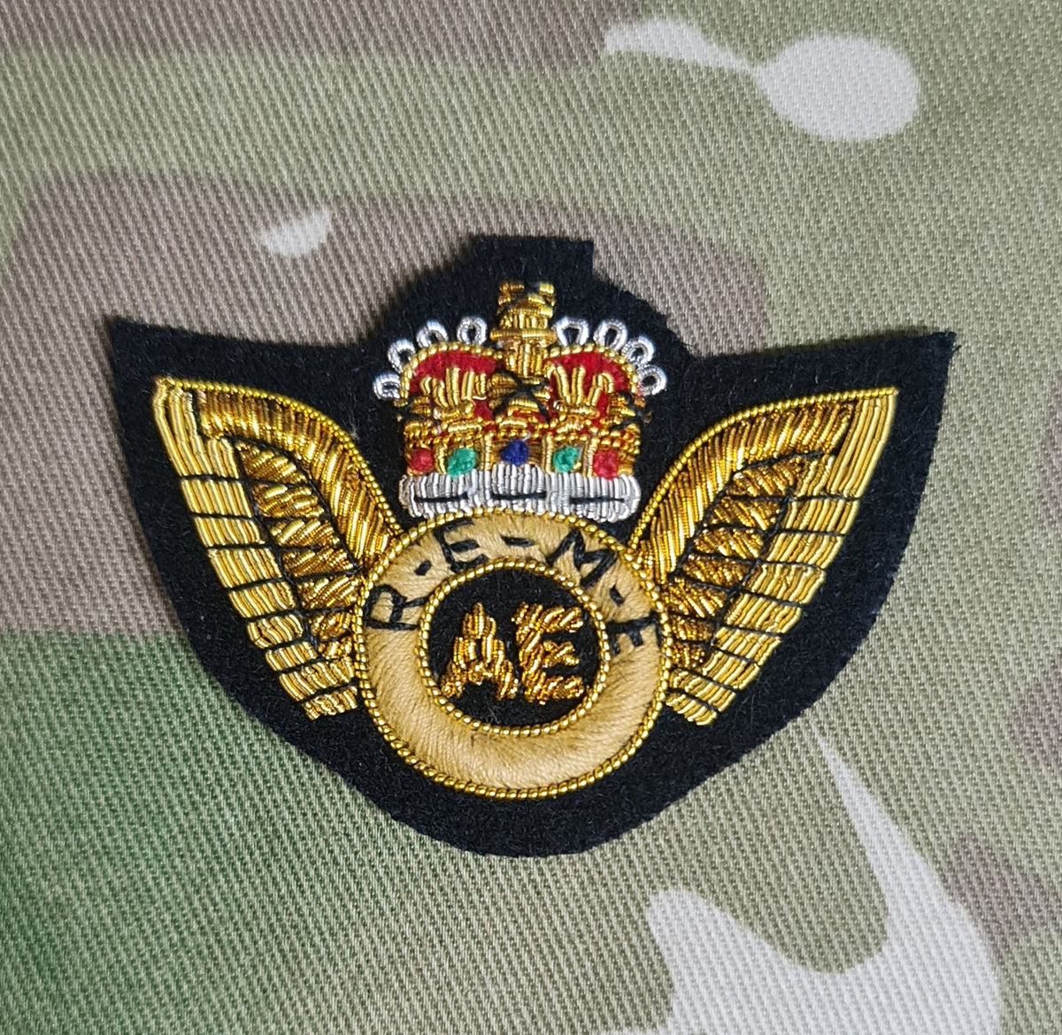 British Qualification Wings - Aircraft Engineer AE REME - Bullion Gold ...