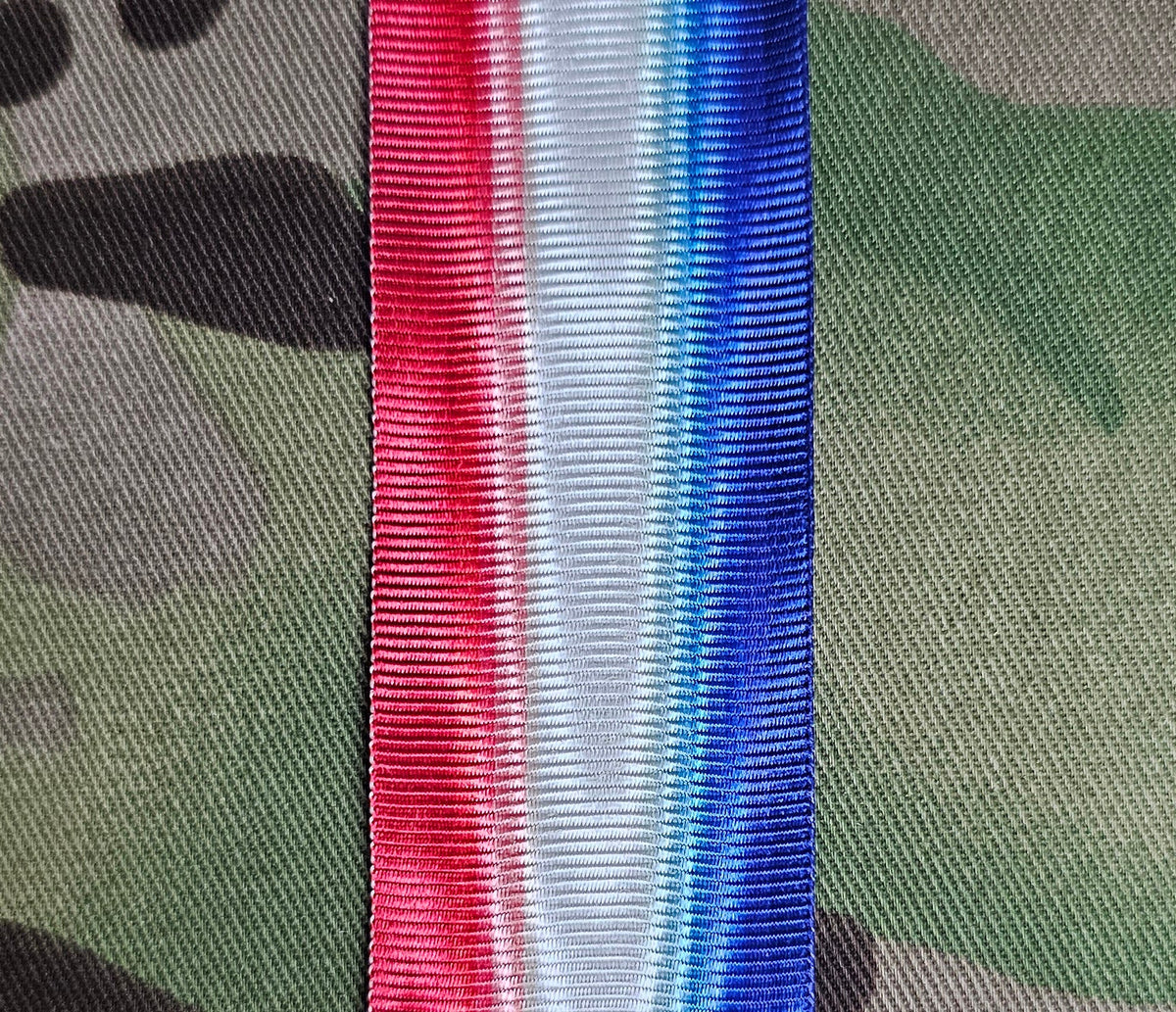 WW1 1914-1915 Star Medal Ribbon (original silk water ribbon style) (Fu ...